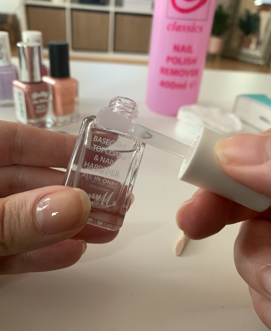 7 Ultimate Tips For Perfecting An At-Home Manicure – Rachel Recommends